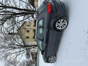 Audi A3 2010 in Riga, with an engine capacity of 2.00 L and mileage of 325 thousand km for 6500 €, photo 3 on AUTOMOTO.COM.LV