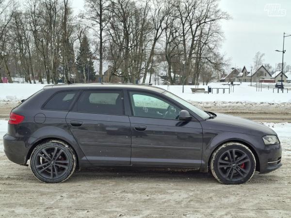 Audi A3 2010 in Silute, with an engine capacity of 1.60 L and mileage of 260 thousand km for 3200 €, photo 5 on AUTOMOTO.COM.LV