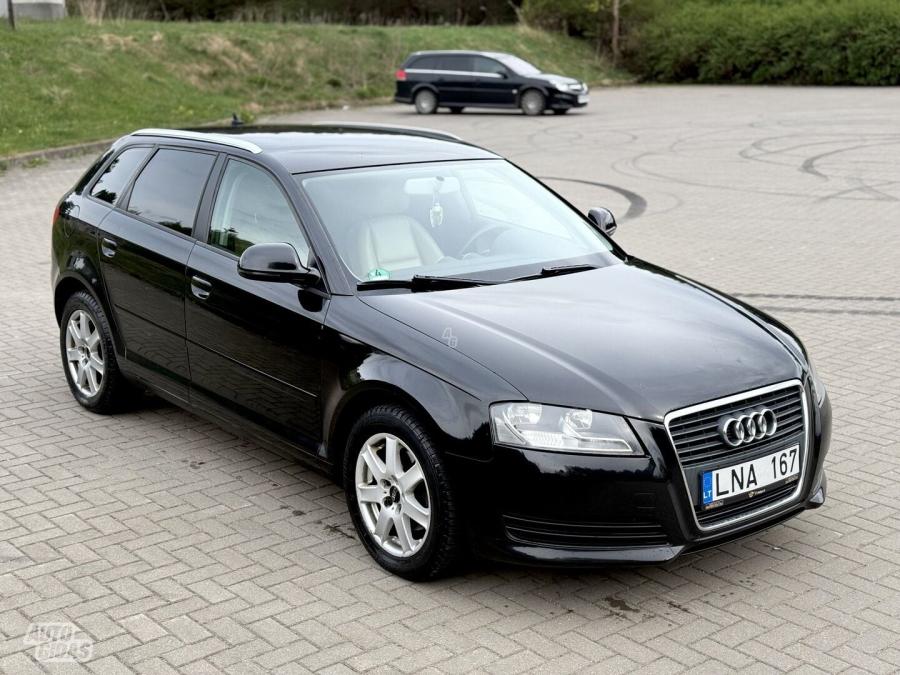 Audi A3 2010 in Vilnius, with an engine capacity of 1.60 L and mileage of 250 thousand km for 3900 €, photo 3 on AUTOMOTO.COM.LV