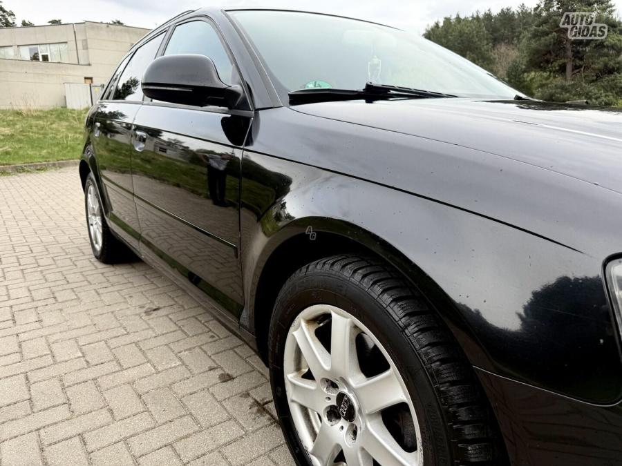 Audi A3 2010 in Vilnius, with an engine capacity of 1.60 L and mileage of 250 thousand km for 3900 €, photo 9 on AUTOMOTO.COM.LV