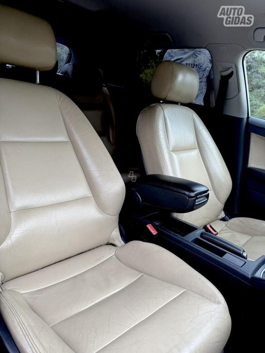 Audi A3 2010 in Vilnius, with an engine capacity of 1.60 L and mileage of 250 thousand km for 3900 €, photo 13 on AUTOMOTO.COM.LV