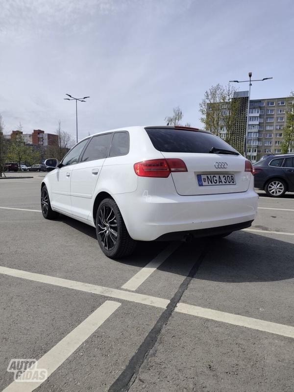 Audi A3 2010 Kauņa, ar dzinēja tilpumu 1.60 L un nobraukumu 281 tūkst. km par 6100 €, foto 3 vietnē AUTOMOTO.COM.LV
