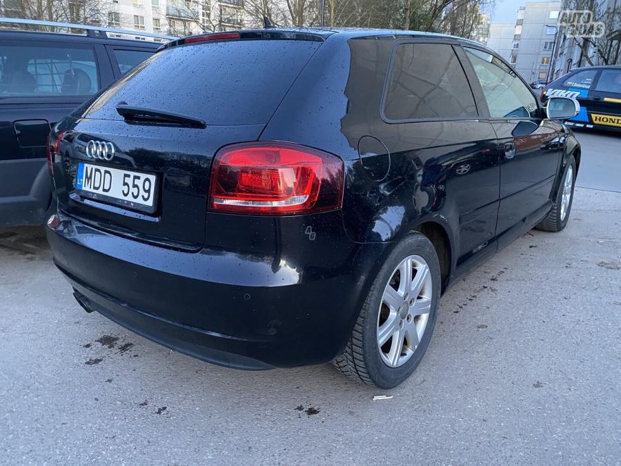 Audi A3 2010 in Vilnius, with an engine capacity of 1.80 L and mileage of 169 thousand km for 3600 €, photo 5 on AUTOMOTO.COM.LV