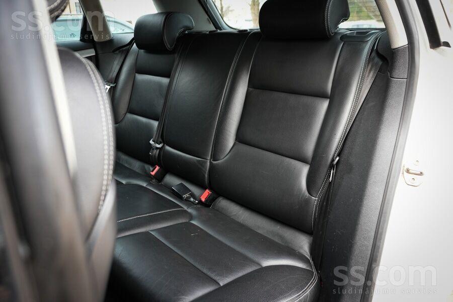 Audi A3 2010 in Riga, with an engine capacity of 2.00 L and mileage of 231 thousand km for 6390 €, photo 10 on AUTOMOTO.COM.LV