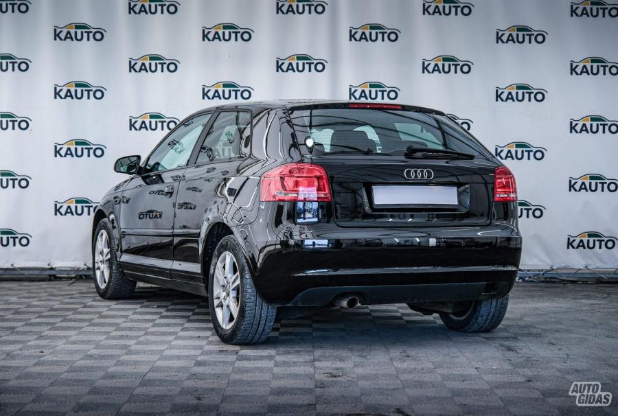 Audi A3 2010 in Kaunas, with an engine capacity of 1.60 L and mileage of 205 thousand km for 4790 €, photo 5 on AUTOMOTO.COM.LV