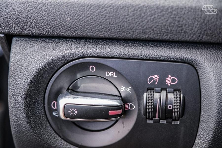Audi A3 2010 in Kaunas, with an engine capacity of 1.60 L and mileage of 205 thousand km for 4790 €, photo 13 on AUTOMOTO.COM.LV