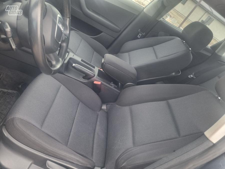 Audi A3 2010 in Marijampole, with an engine capacity of 2.00 L and mileage of 286 thousand km for 3999 €, photo 10 on AUTOMOTO.COM.LV