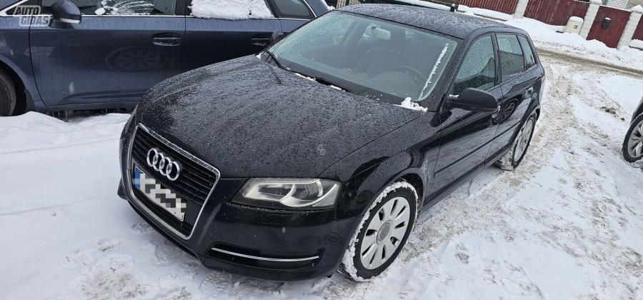 Audi A3 2011 in Kaunas, with an engine capacity of 2.00 L and mileage of 350 thousand km for 3250 €, photo 3 on AUTOMOTO.COM.LV