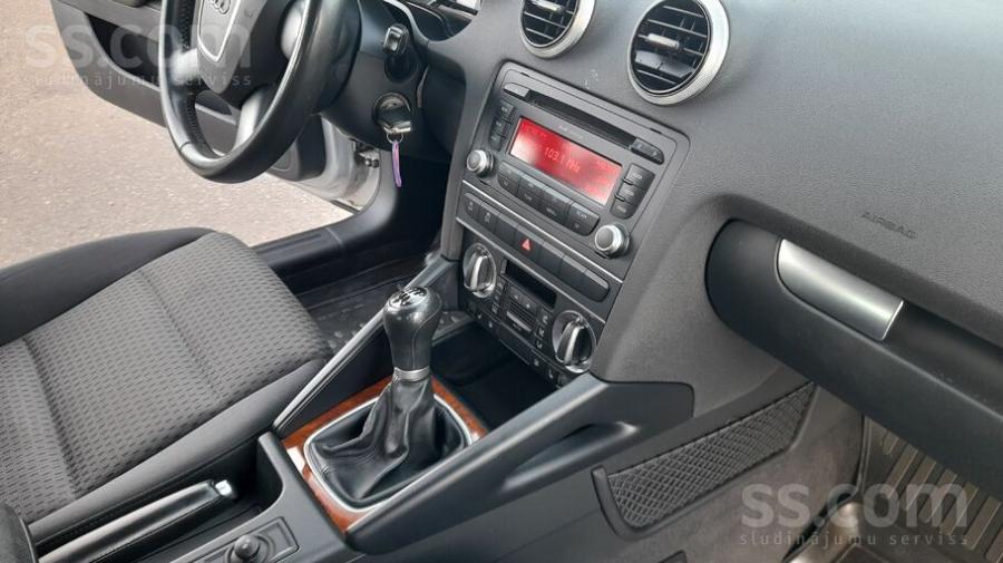 Audi A3 2011 in Riga, with an engine capacity of 2.00 L and mileage of 251 thousand km for 6300 €, photo 27 on AUTOMOTO.COM.LV