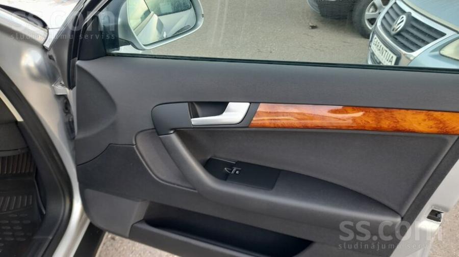 Audi A3 2011 in Riga, with an engine capacity of 2.00 L and mileage of 251 thousand km for 6300 €, photo 28 on AUTOMOTO.COM.LV