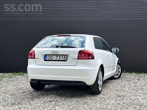 Audi A3 2011 in Riga, with an engine capacity of 1.20 L and mileage of 200 thousand km for 5790 €, photo 3 on AUTOMOTO.COM.LV