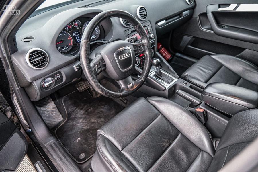 Audi A3 2011 in Kaunas, with an engine capacity of 2.00 L and mileage of 310 thousand km for 7490 €, photo 6 on AUTOMOTO.COM.LV
