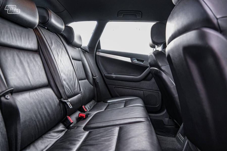 Audi A3 2011 in Kaunas, with an engine capacity of 2.00 L and mileage of 310 thousand km for 7490 €, photo 11 on AUTOMOTO.COM.LV
