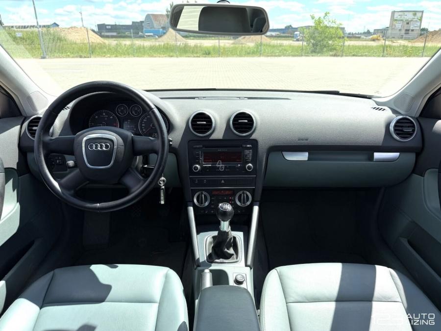 Audi A3 2011 in Taurage, with an engine capacity of 1.60 L and mileage of 227 thousand km for 4800 €, photo 17 on AUTOMOTO.COM.LV