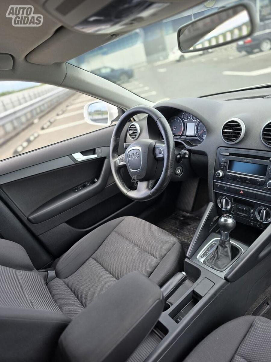 Audi A3 2011 in Vilnius, with an engine capacity of 1.40 L and mileage of 190 thousand km for 3200 €, photo 17 on AUTOMOTO.COM.LV