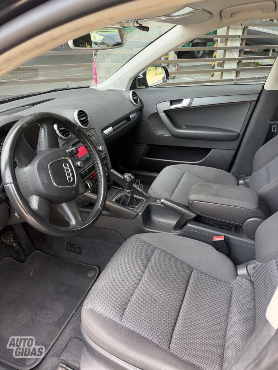 Audi A3 2012 Klaipėda, ar dzinēja tilpumu 1.60 L un nobraukumu 308 tūkst. km par 3400 €, foto 8 vietnē AUTOMOTO.COM.LV