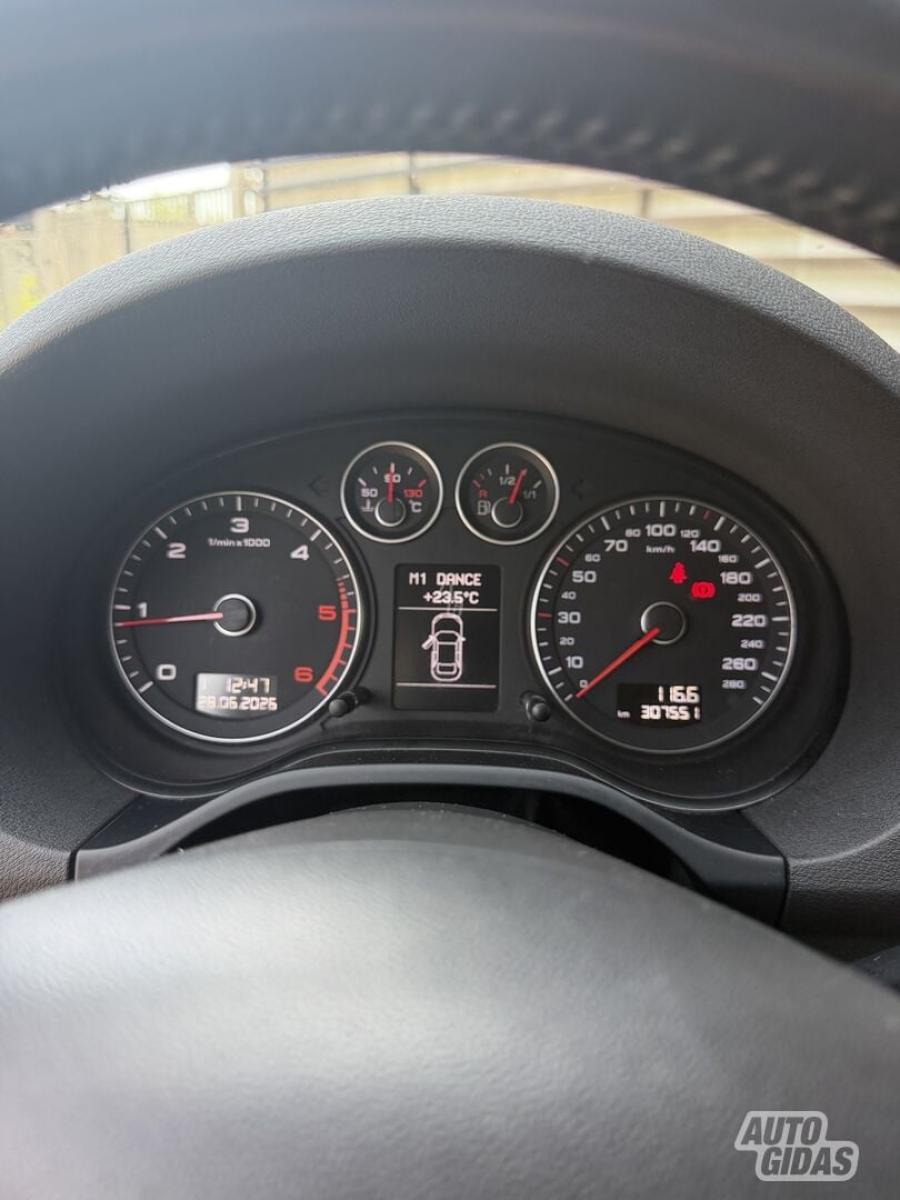 Audi A3 2012 Klaipėda, ar dzinēja tilpumu 1.60 L un nobraukumu 308 tūkst. km par 3400 €, foto 9 vietnē AUTOMOTO.COM.LV