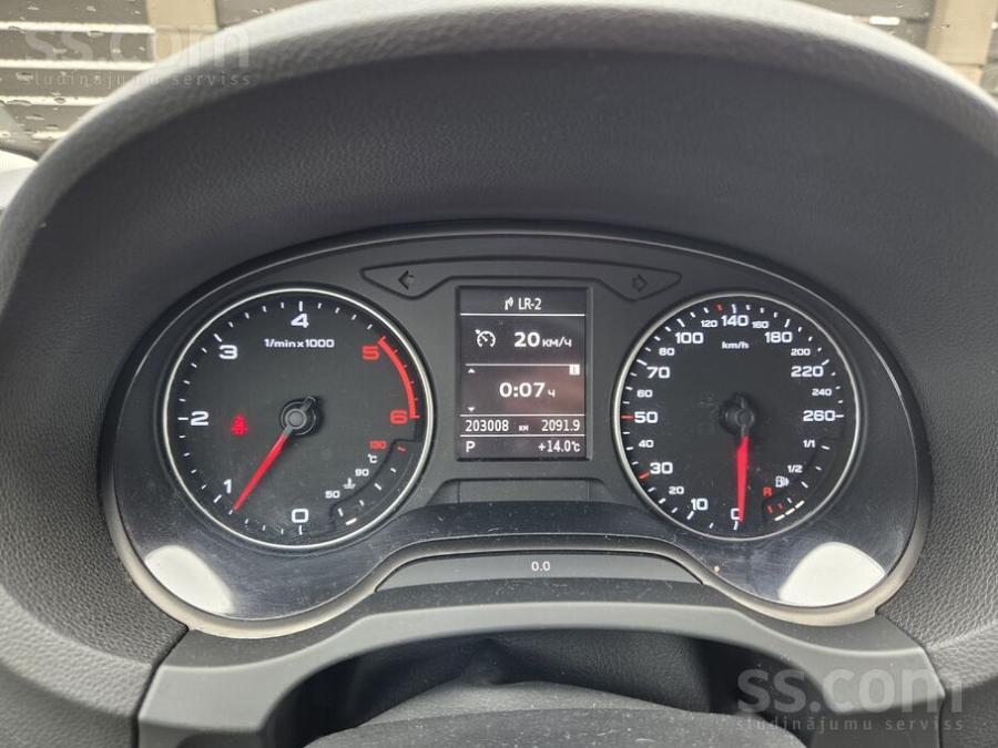 Audi A3 2015 in Jekabpils, with an engine capacity of 1.60 L and mileage of 210 thousand km for 9500 €, photo 7 on AUTOMOTO.COM.LV