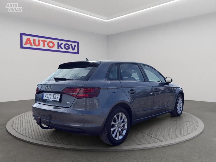 Audi A3 2016 in Kaunas, with an engine capacity of 1.60 L and mileage of 271 thousand km for 9999 €, photo 5 on AUTOMOTO.COM.LV