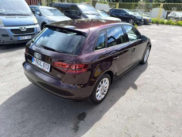 Audi A3 2016 in Siauliai, with an engine capacity of 1.60 L and mileage of 205 thousand km for 8450 €, photo 6 on AUTOMOTO.COM.LV