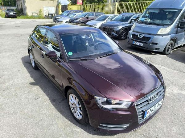 Audi A3 2016 in Siauliai, with an engine capacity of 1.60 L and mileage of 205 thousand km for 8450 €, photo 9 on AUTOMOTO.COM.LV