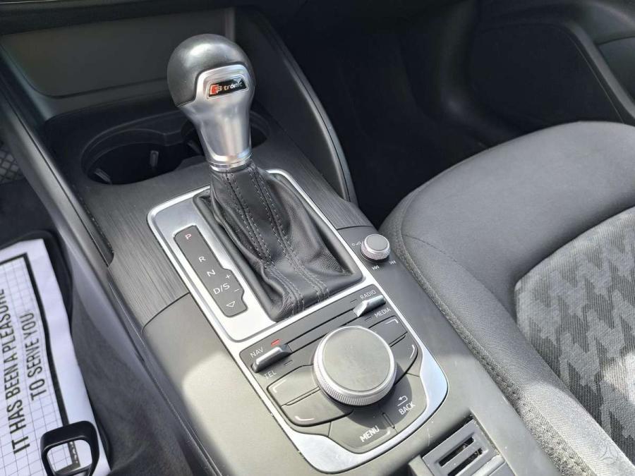 Audi A3 2016 in Siauliai, with an engine capacity of 1.60 L and mileage of 205 thousand km for 8450 €, photo 22 on AUTOMOTO.COM.LV