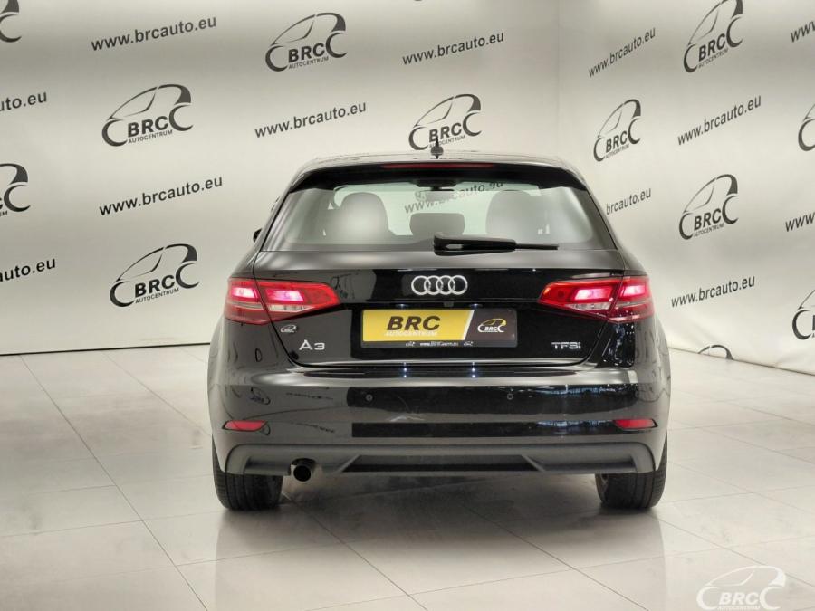 Audi A3 2018 in Vilnius, with an engine capacity of 1.00 L and mileage of 174 thousand km for 10900 €, photo 6 on AUTOMOTO.COM.LV