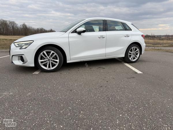 Audi A3 2022 in Vilnius, with an engine capacity of 1.00 L and mileage of 165 thousand km for 17500 €, photo 2 on AUTOMOTO.COM.LV