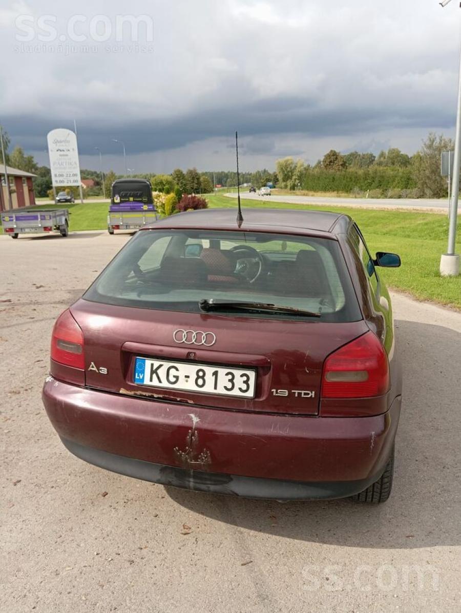Red Audi A3 1996 in Riga, with an engine capacity of 1.90 L and mileage of 450 thousand km for 600 €, photo 4 on AUTOMOTO.COM.LV