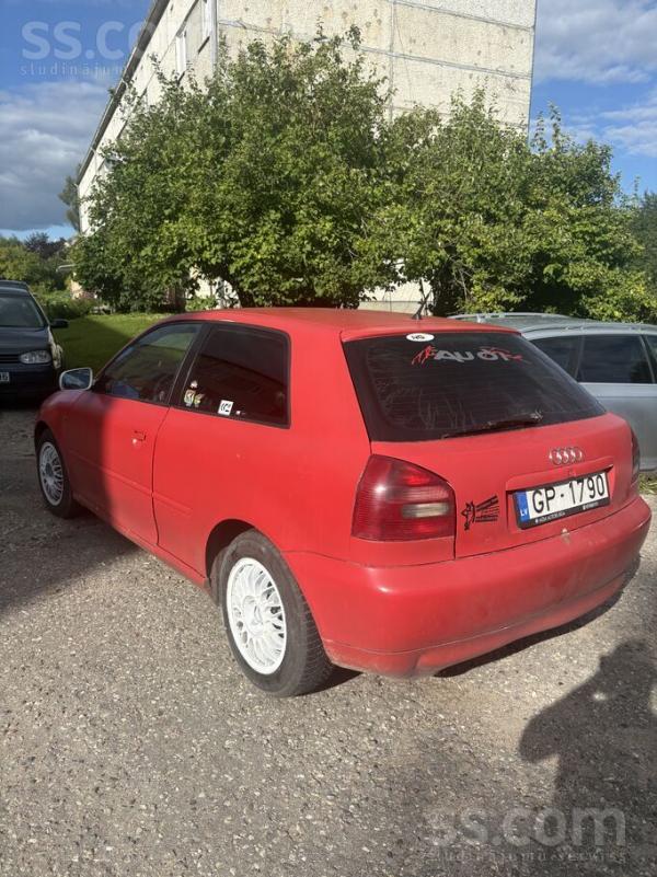 Sarkans Audi A3 1997 Madona, ar dzinēja tilpumu 1.80 L un nobraukumu 383 tūkst. km par 500 €, foto 3 vietnē AUTOMOTO.COM.LV