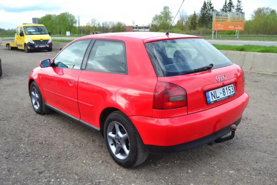 Sarkans Audi A3 1998 Jēkabpils, ar dzinēja tilpumu 1.80 L un nobraukumu 304 tūkst. km par 2100 €, foto 8 vietnē AUTOMOTO.COM.LV