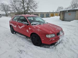 Sarkans Audi A3 1998 Alīta, ar dzinēja tilpumu 1.90 L un nobraukumu 2832 tūkst. km par 430 €, foto 3 vietnē AUTOMOTO.COM.LV