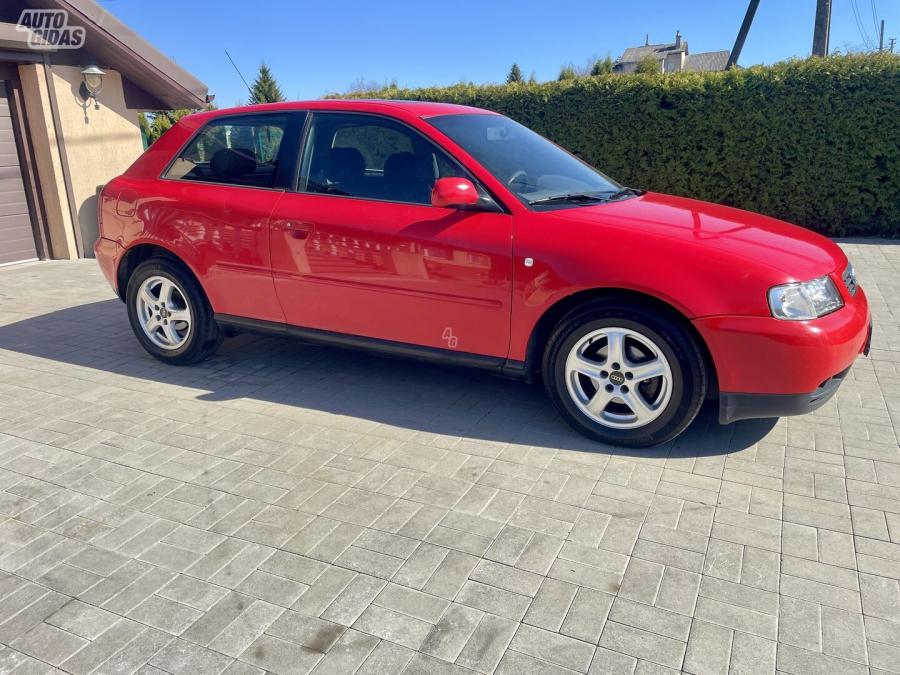Red Audi A3 1998 in Vilnius, with an engine capacity of 1.60 L and mileage of 316 thousand km for 1500 €, photo 6 on AUTOMOTO.COM.LV
