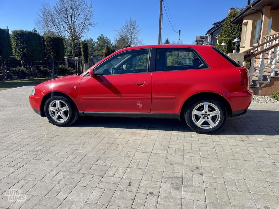 Red Audi A3 1998 in Vilnius, with an engine capacity of 1.60 L and mileage of 316 thousand km for 1500 €, photo 8 on AUTOMOTO.COM.LV