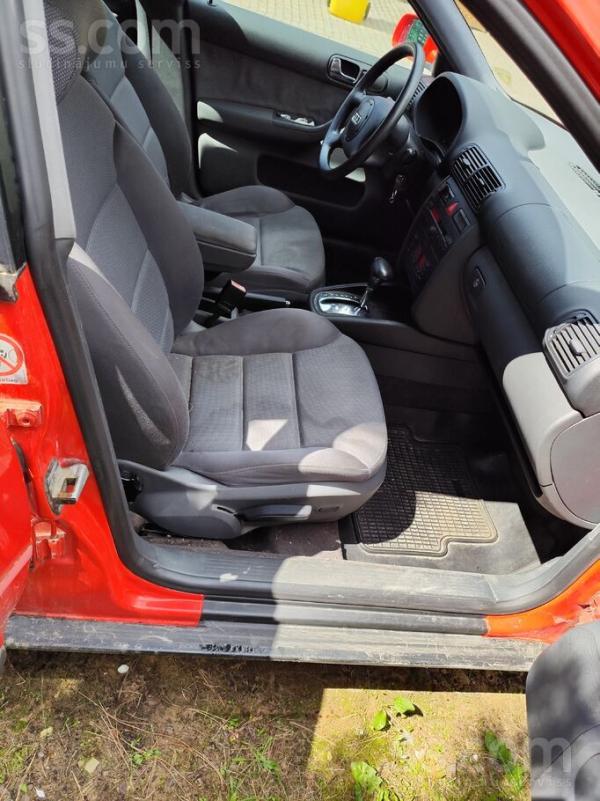 Sarkans Audi A3 1999 Rīga, ar dzinēja tilpumu 1.80 L un nobraukumu 303 tūkst. km par 950 €, foto 2 vietnē AUTOMOTO.COM.LV