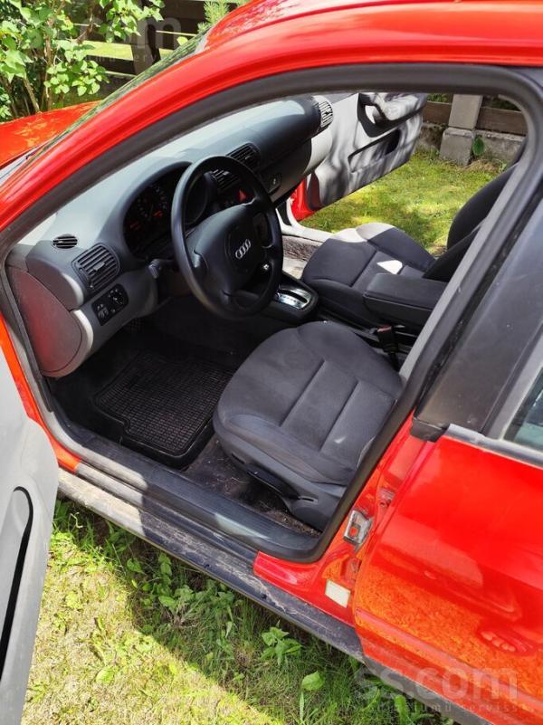Sarkans Audi A3 1999 Rīga, ar dzinēja tilpumu 1.80 L un nobraukumu 303 tūkst. km par 950 €, foto 7 vietnē AUTOMOTO.COM.LV