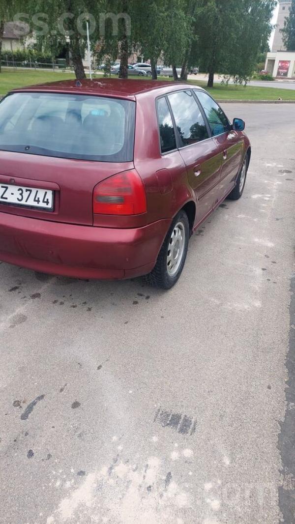 Красный Ауди А3 1999 в Огре, объемом двигателя 1.90 л и пробегом 350 тыс. км за 600 €, фото 3 на AUTOMOTO.COM.LV