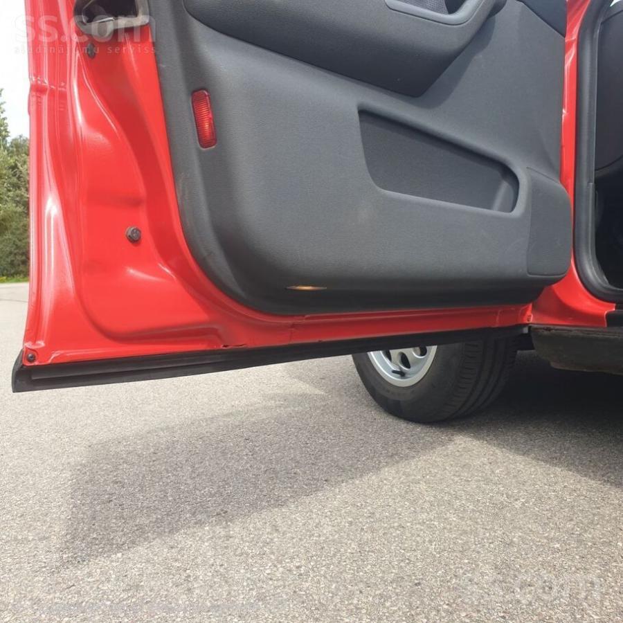 Sarkans Audi A3 1999 Rīga, ar dzinēja tilpumu 1.80 L un nobraukumu 322 tūkst. km par 2500 €, foto 7 vietnē AUTOMOTO.COM.LV