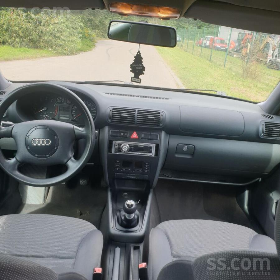 Sarkans Audi A3 1999 Rīga, ar dzinēja tilpumu 1.80 L un nobraukumu 322 tūkst. km par 2500 €, foto 10 vietnē AUTOMOTO.COM.LV