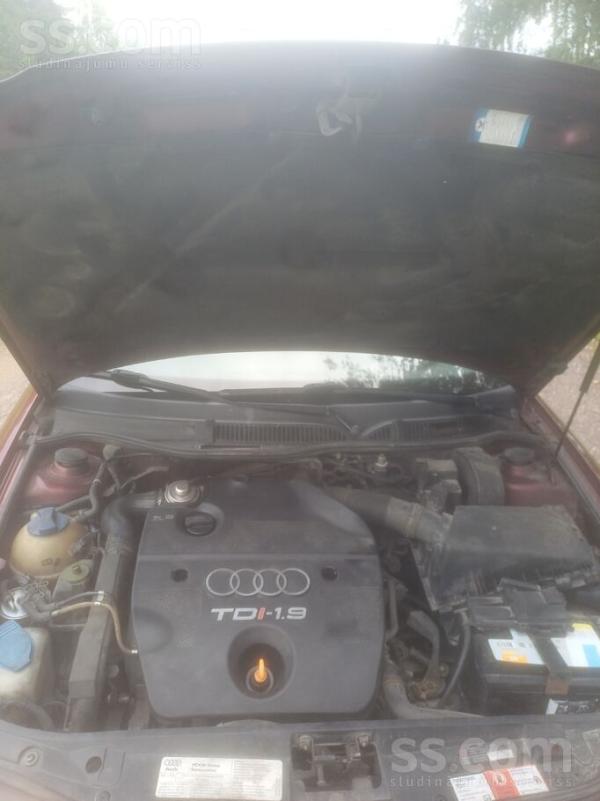 Sarkans Audi A3 2000 Rīga, ar dzinēja tilpumu 1.90 L un nobraukumu 366 tūkst. km par 1200 €, foto 5 vietnē AUTOMOTO.COM.LV