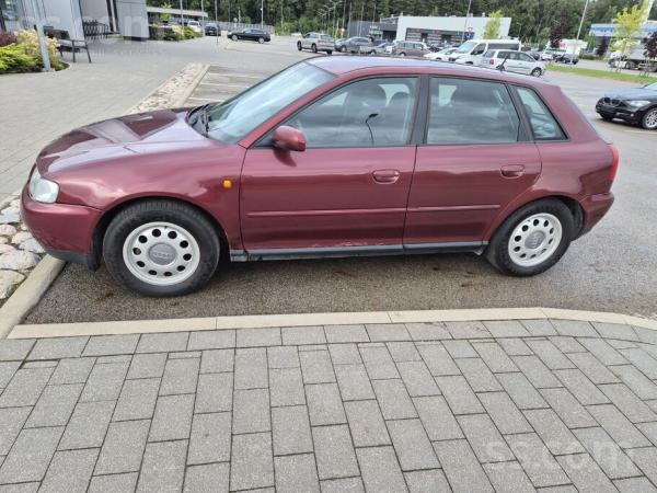 Red Audi A3 2000 in Jelgava, with an engine capacity of 1.60 L and mileage of 267 thousand km for 950 €, photo 1 on AUTOMOTO.COM.LV