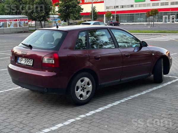Sarkans Audi A3 2001 Rīga, ar dzinēja tilpumu 1.60 L un nobraukumu 291 tūkst. km par 1550 €, foto 4 vietnē AUTOMOTO.COM.LV