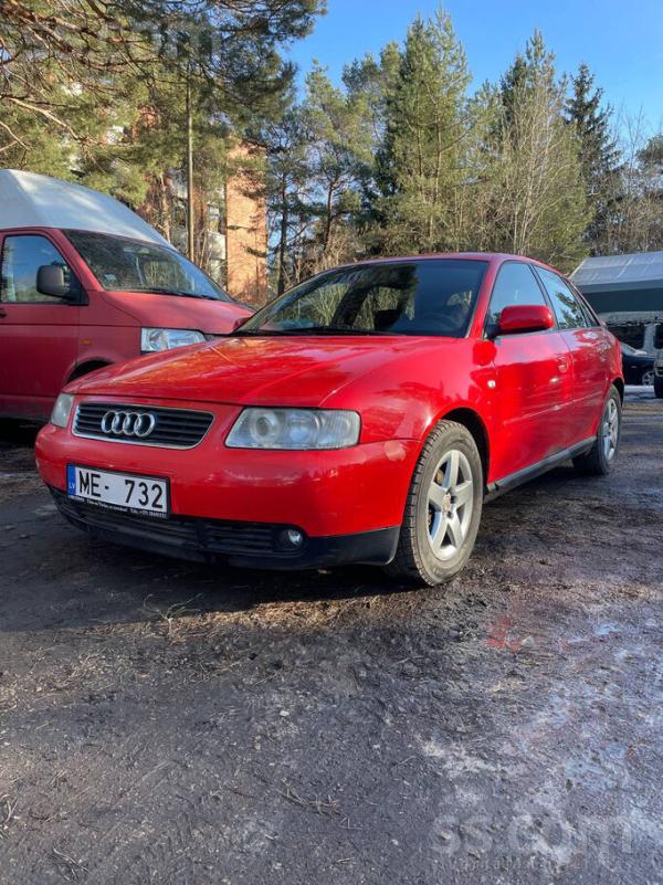 Красный Ауди А3 2002 в Рига, объемом двигателя 1.60 л и пробегом 285 тыс. км за 1200 €, фото 1 на AUTOMOTO.COM.LV