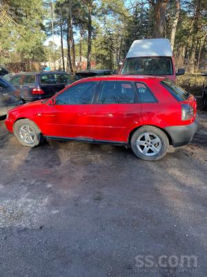 Red Audi A3 2002 in Riga, with an engine capacity of 1.60 L and mileage of 285 thousand km for 1200 €, photo 5 on AUTOMOTO.COM.LV