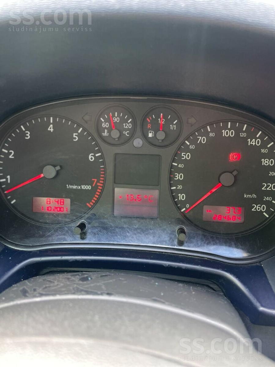 Red Audi A3 2002 in Riga, with an engine capacity of 1.60 L and mileage of 285 thousand km for 1200 €, photo 25 on AUTOMOTO.COM.LV