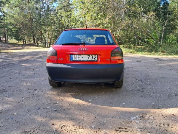 Sarkans Audi A3 2002 Rīga, ar dzinēja tilpumu 1.60 L un nobraukumu 284 tūkst. km par 1000 €, foto 4 vietnē AUTOMOTO.COM.LV