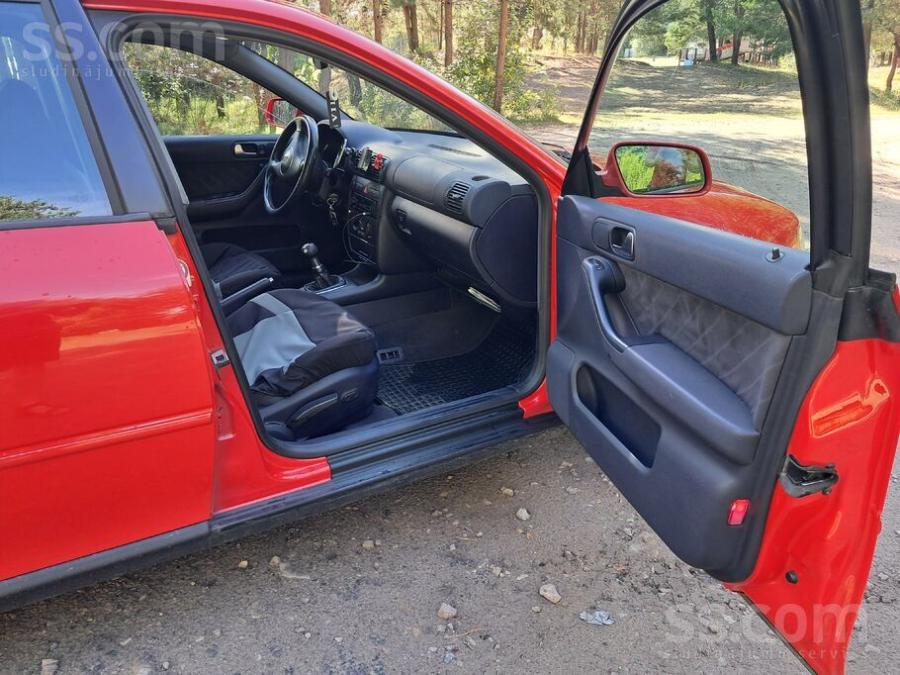 Red Audi A3 2002 in Riga, with an engine capacity of 1.60 L and mileage of 284 thousand km for 1000 €, photo 12 on AUTOMOTO.COM.LV