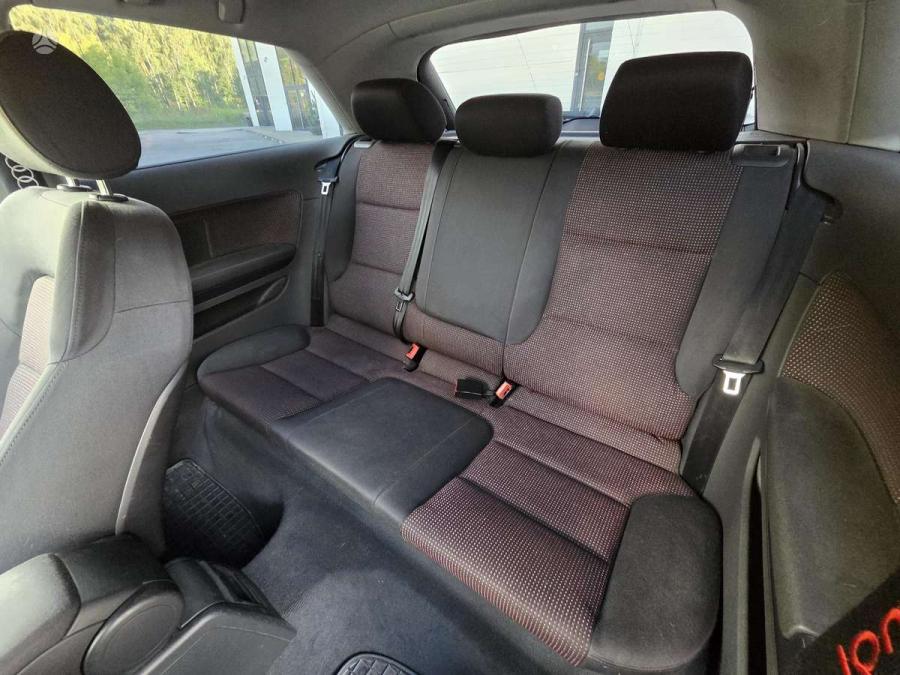 Sarkans Audi A3 2003 Kauņa, ar dzinēja tilpumu 1.97 L un nobraukumu 367 tūkst. km par 1250 €, foto 14 vietnē AUTOMOTO.COM.LV