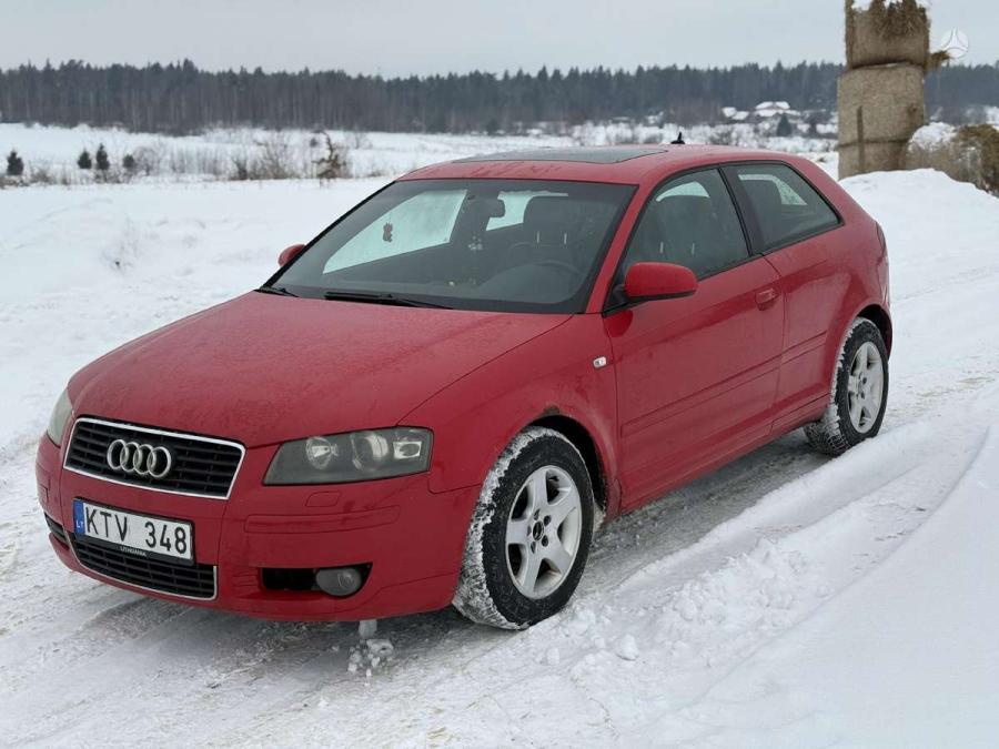 Sarkans Audi A3 2004 Viļņa, ar dzinēja tilpumu 1.97 L un nobraukumu 450 tūkst. km par 1350 €, foto 1 vietnē AUTOMOTO.COM.LV