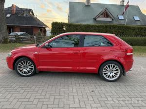 Sarkans Audi A3 2004 Valmiera, ar dzinēja tilpumu 3.20 L un nobraukumu 240 tūkst. km par 3330 €, foto 12 vietnē AUTOMOTO.COM.LV